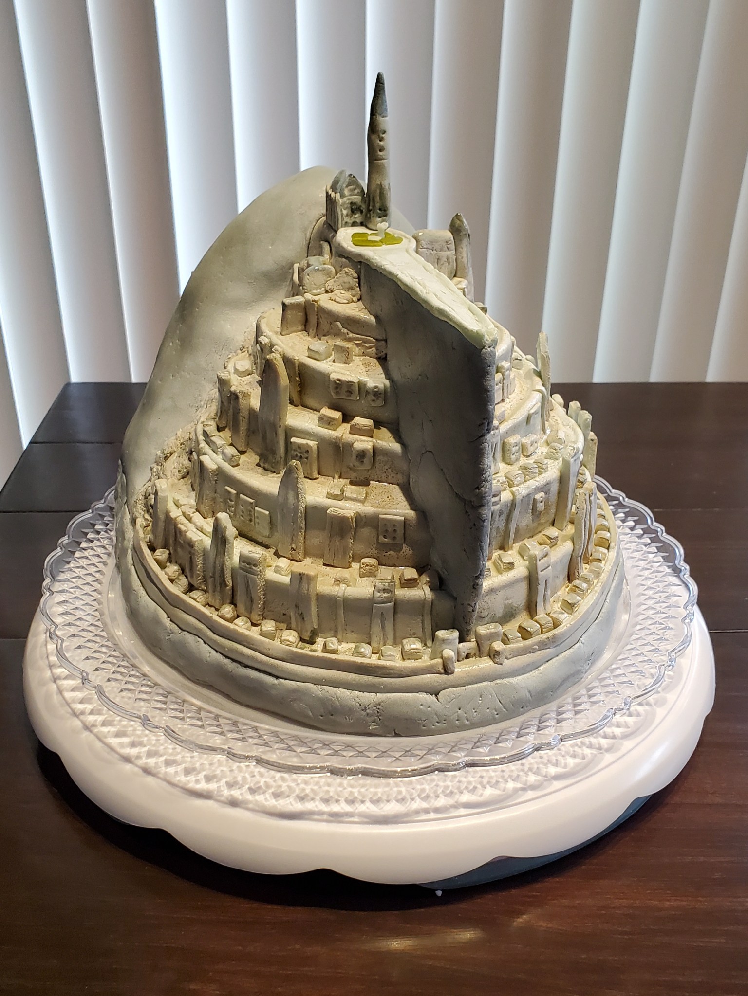 Minas Tirith Cake – Johnny Yan